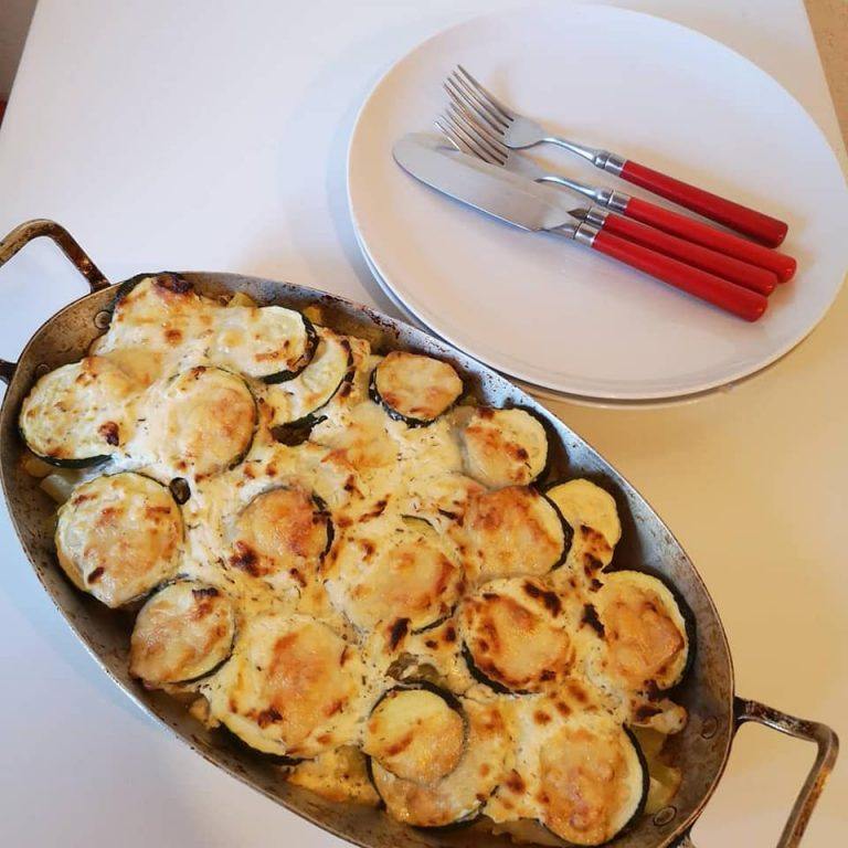 Potato & courgette gratin with goats cheese - CatsKidsChaos